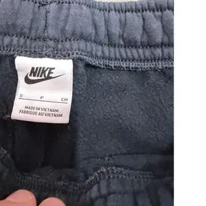 Nike | Pants | Nike Sportswear Club Fleece Joggers Mens Small Black ...